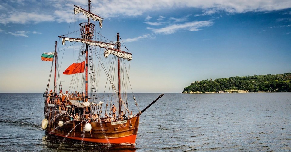 Varna Party Boats - официална страница с оферти и цени | Rio.bg