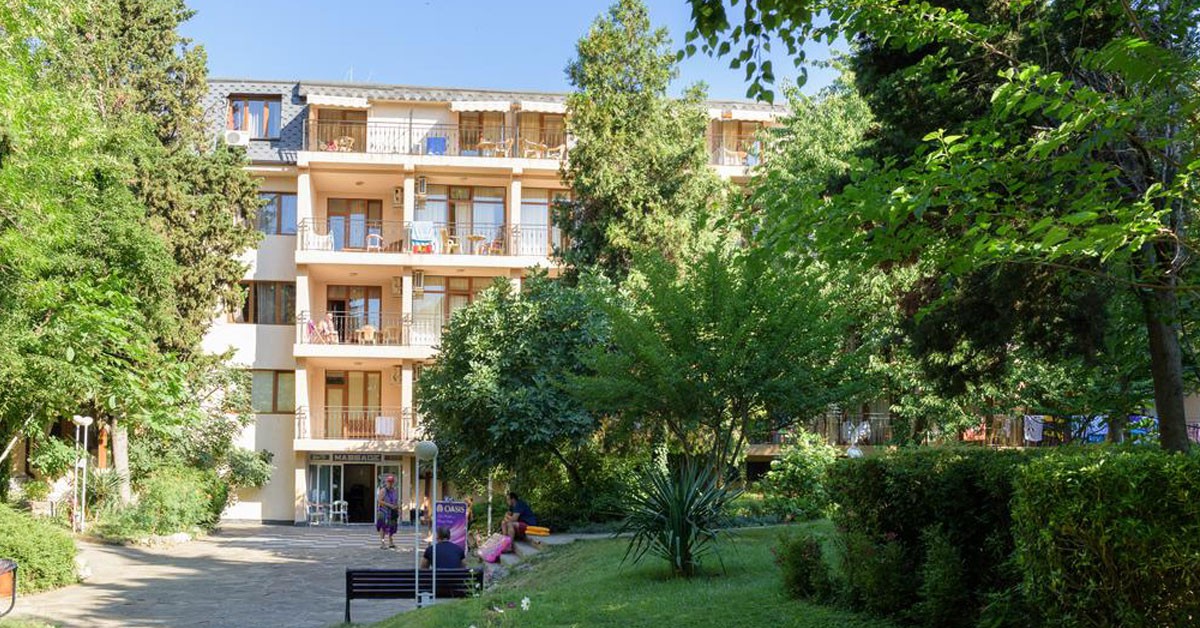 Оазис Парк Хотел в Несебър - оферти и цени | Rio.bg